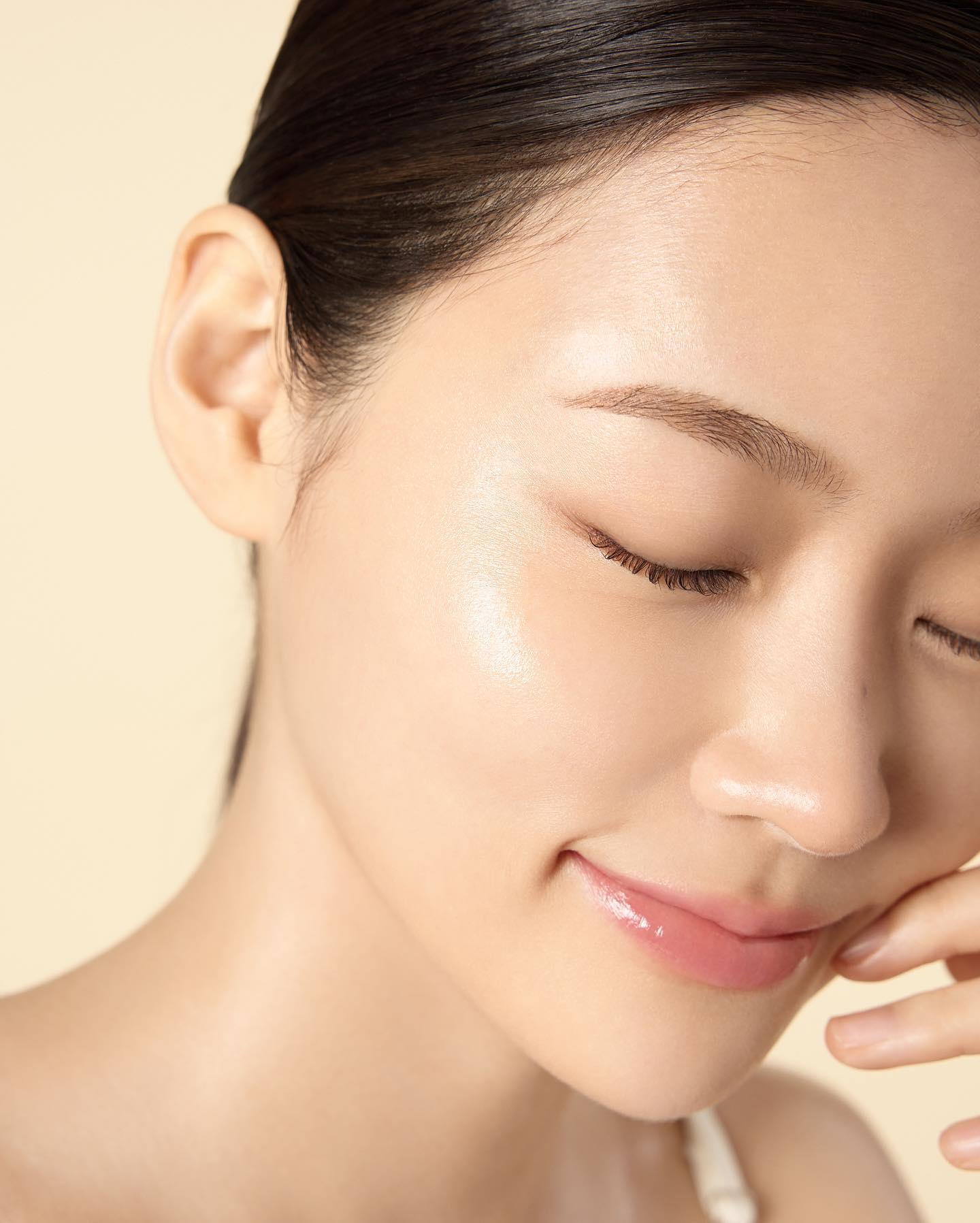 Tinh Chất IOPE Gluta Vitamin C Toning Ampoule – Kallos